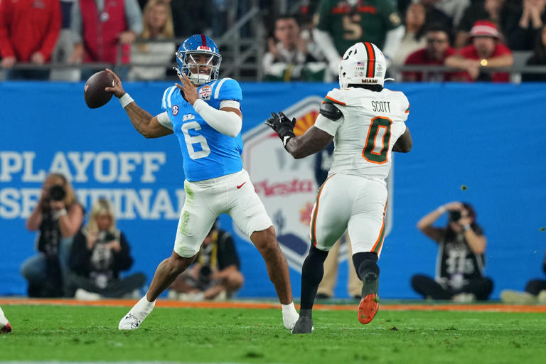 Keionte Scott, Zac Etheridge are heading to the CFP final with Miami