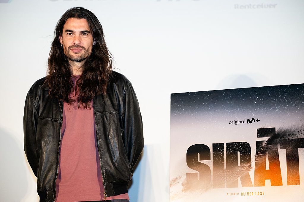 Más allá de su relación: Oliver Laxe y su expareja, Nadia Acimi, firman ...