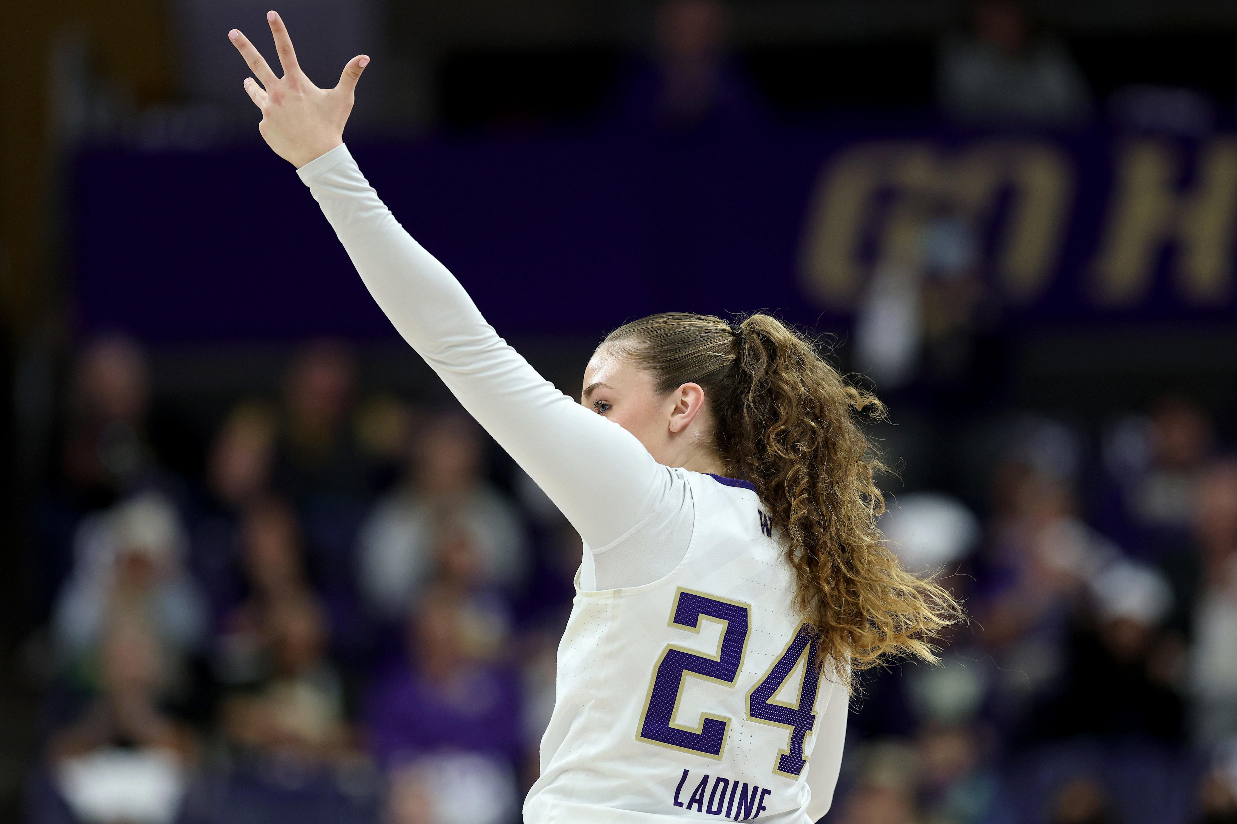 No. 23 Washington WBB goes cold in 82-67 loss to No. 15 Michigan State
