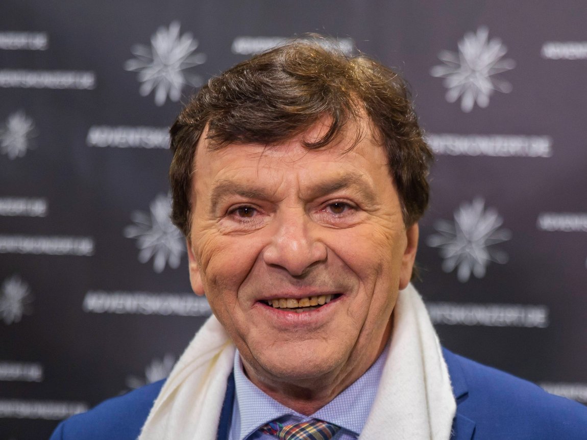 Cinderella prince Pavel Trávníček in intensive care after heart surgery