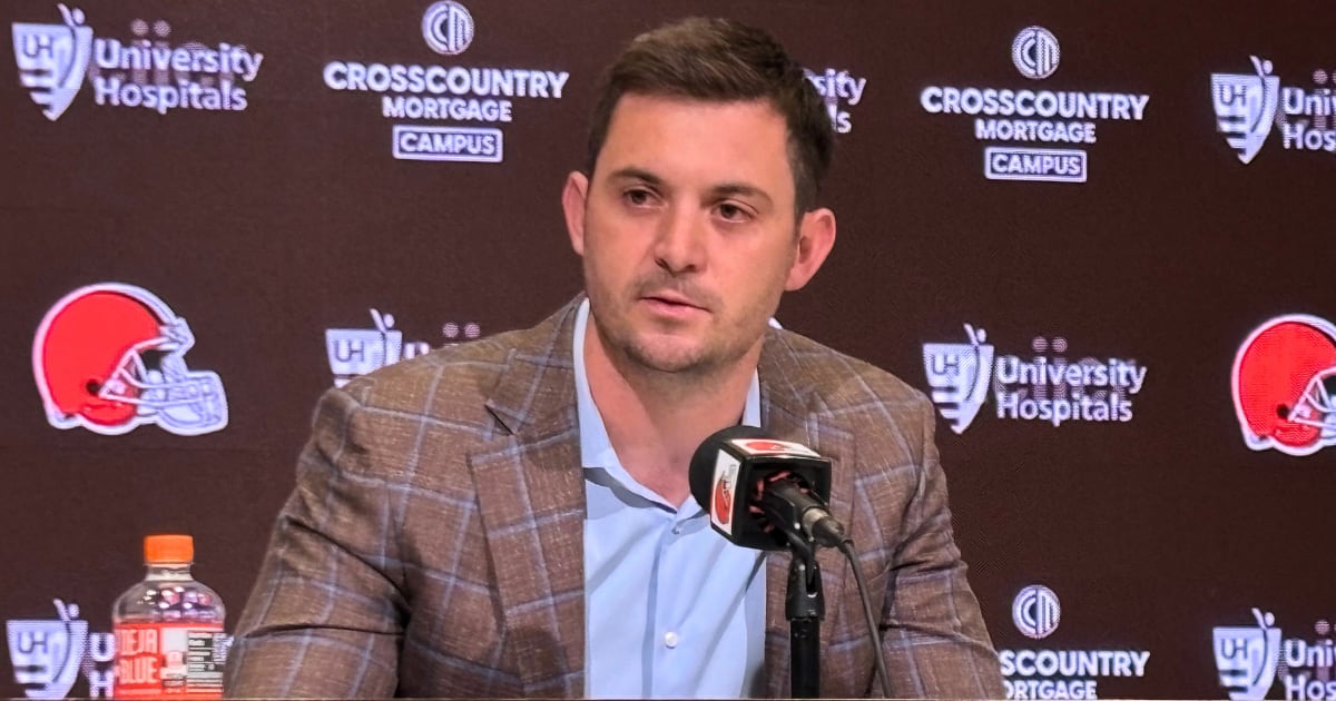 Newsstand: Former Notre Dame OC Tommy Rees lands Browns head coaching ...