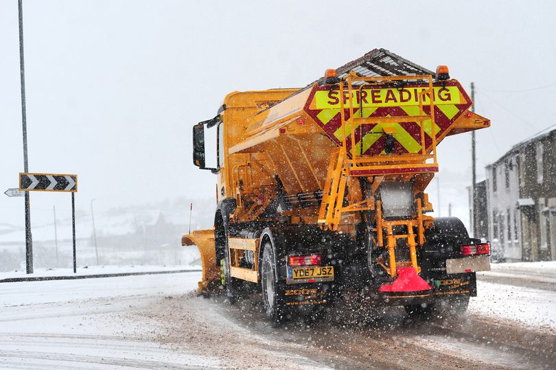Birmingham residents urge council to step up gritting operation as snow ...