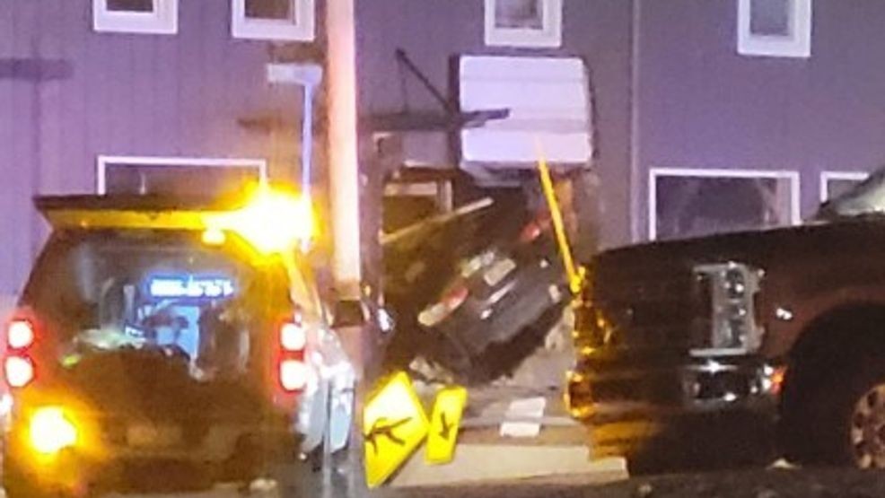 Driver, 18, allegedly drove stolen car into Adams County cafe during ...