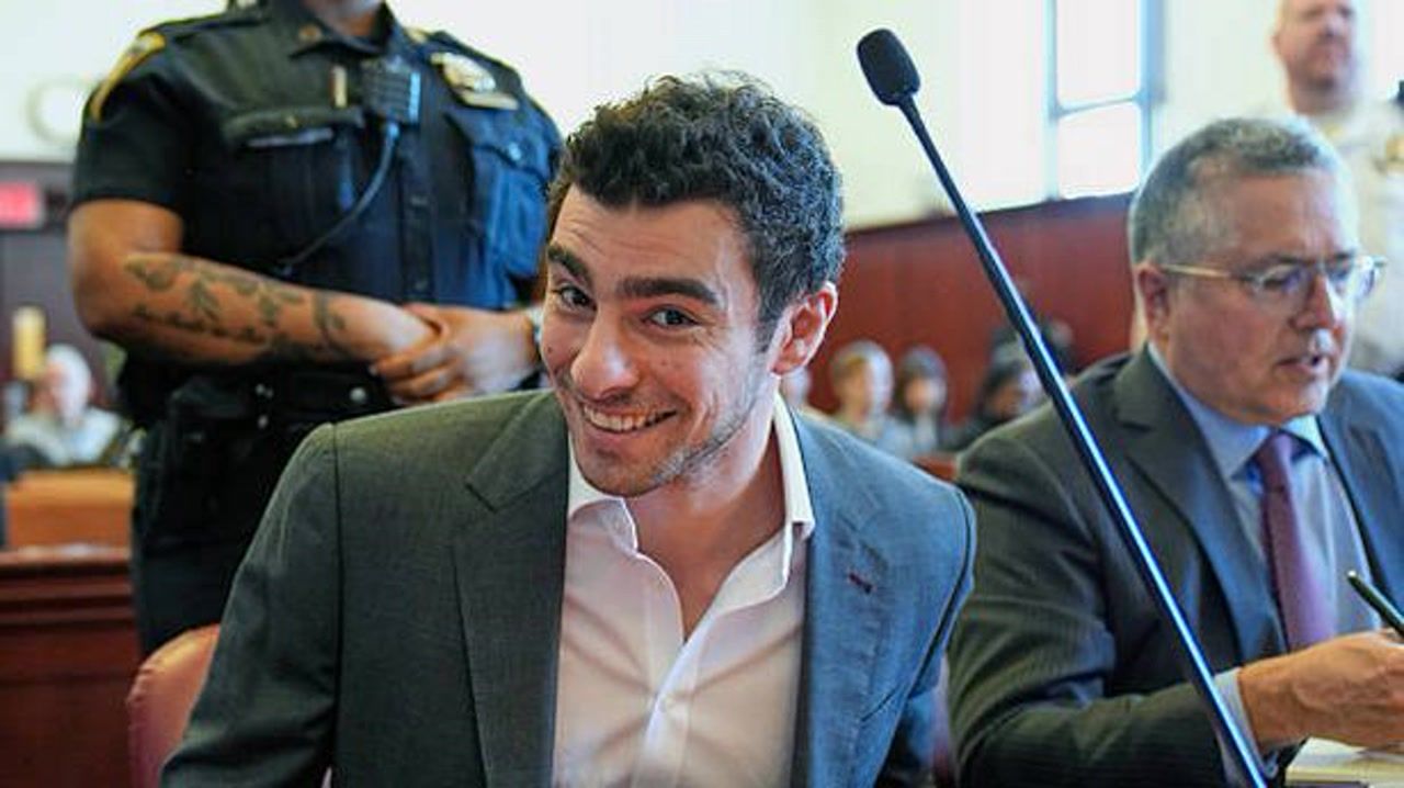 Luigi Mangione back in court to fight death penalty at key hearing