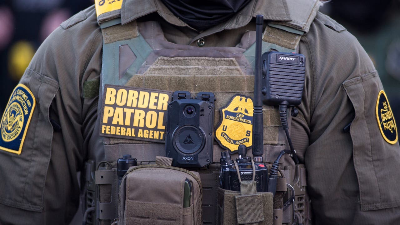 Mexican national fired gunshots near immigration agents during Chicago ...