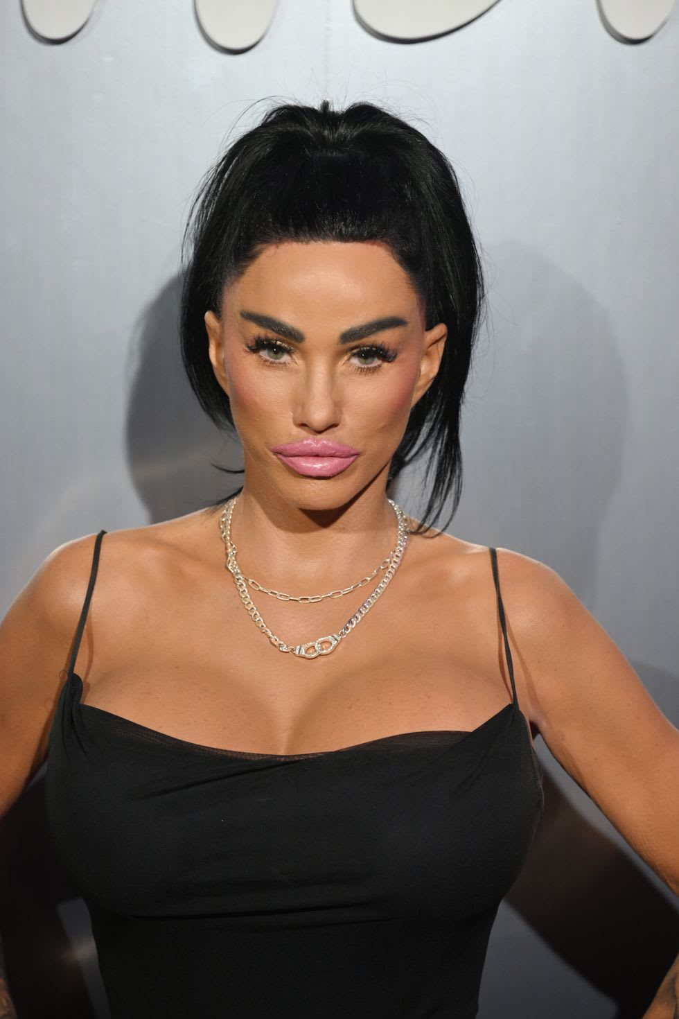 Katie Price 'splits' from boyfriend JJ Slater after two-year romance ...