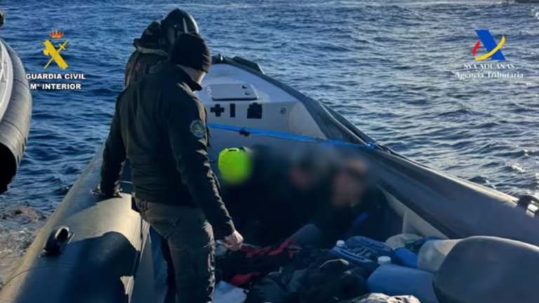 Catorce detenidos y 7.800 litros de combustible incautados en un ...