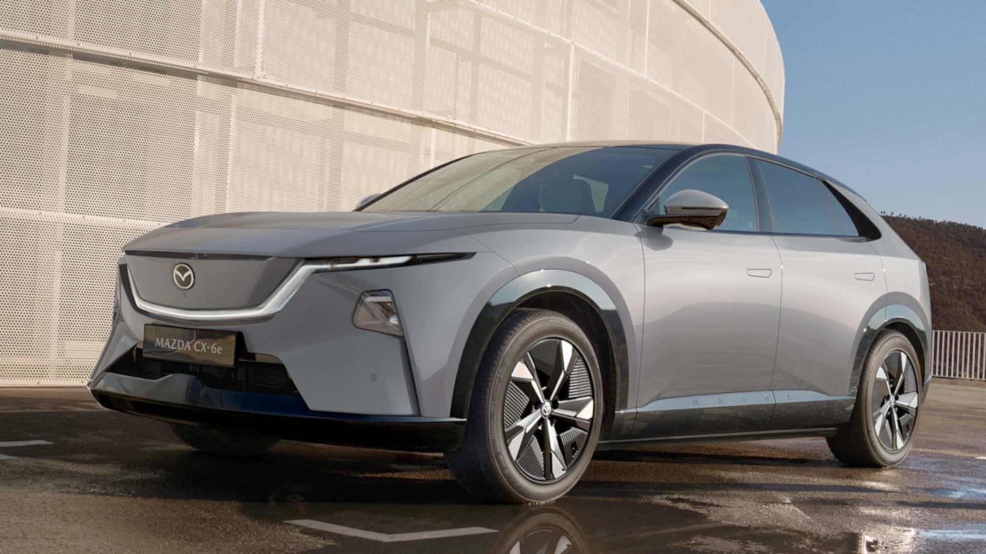 Mazda CX-6e: Neues Elektro-SUV startet zu Preisen ab 49.990 Euro