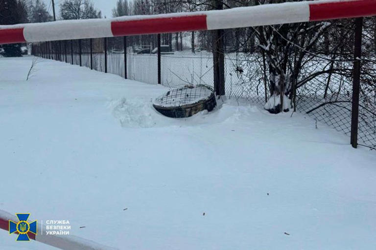 Rusia dispara un misil hipersónico contra un objetivo cerca de la ...