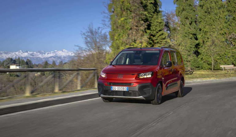 FIAT QUBO L 2026: l’auto familiare 5 o 7 posti, spaziosa, versatile ed ...
