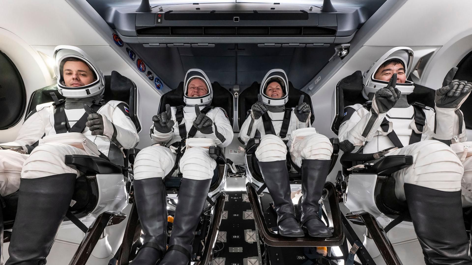 First time in 25 years: NASA prepares for emergency return for four ...