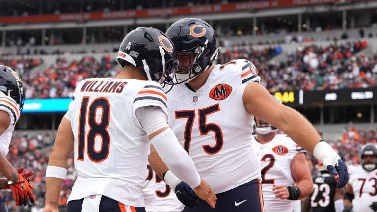 Bears get crucial offensive lineman back just in time for wild card vs ...