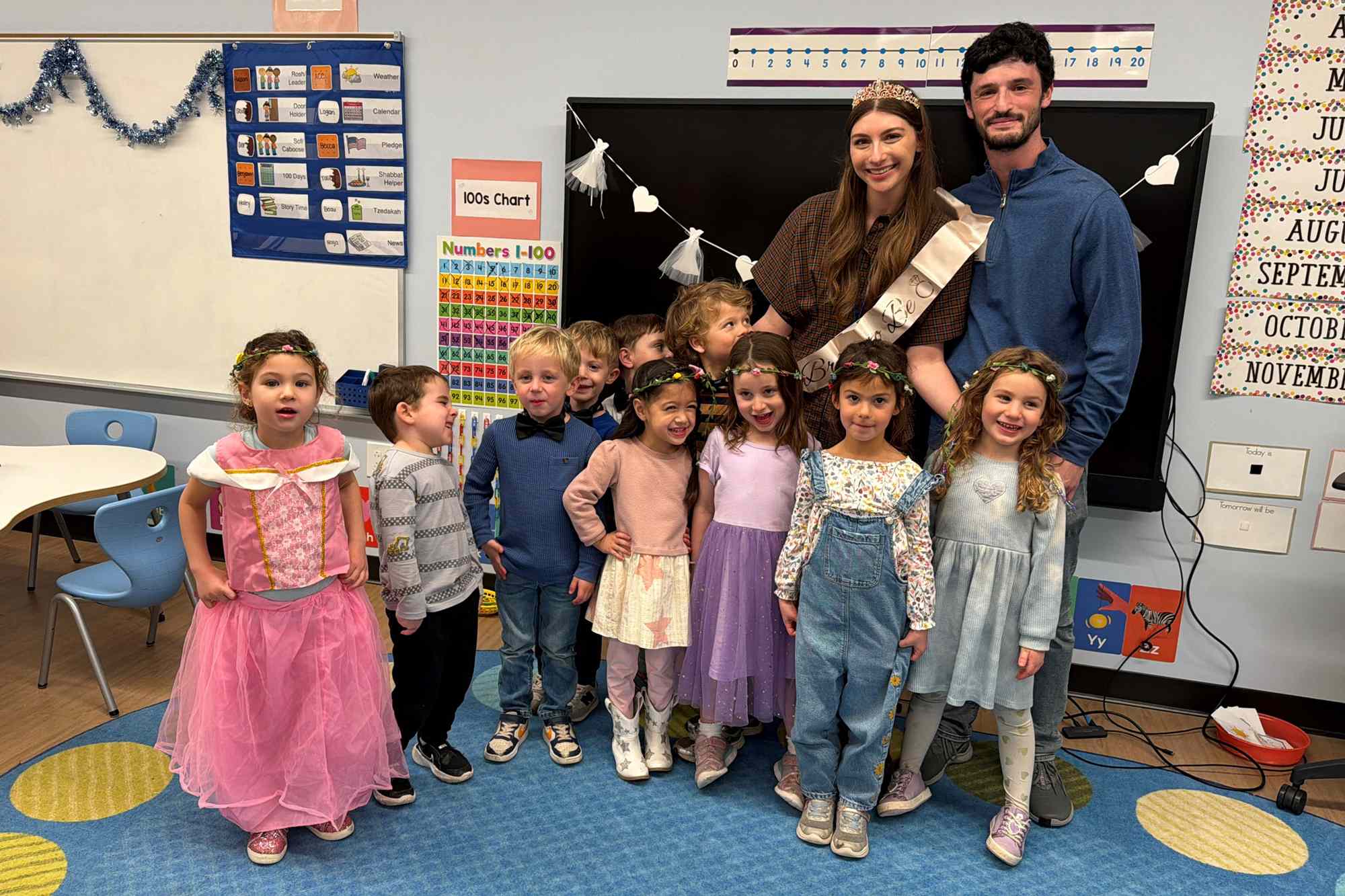 Teacher gets a sweet surprise bridal shower from her Texas preschool ...