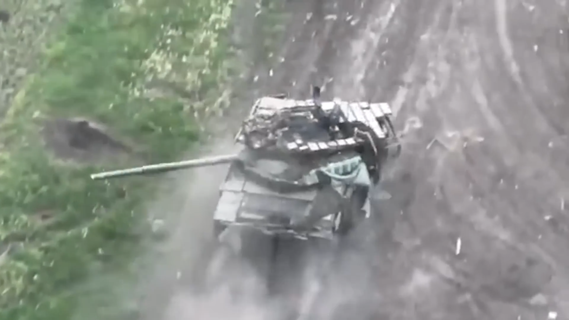 Russia’s “best tank in the world” malfunctions on camera: The T-90 vs ...