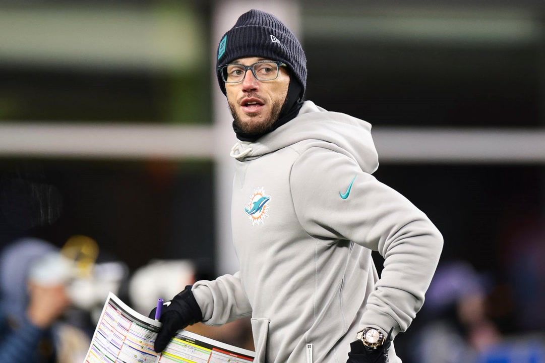 Miami Dolphins fire head coach Mike McDaniel unexpectedly