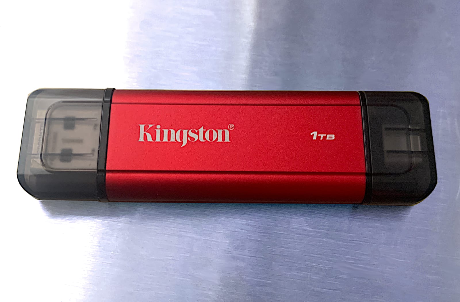 Kingston dual portable flash drive review: Competitive performance ...