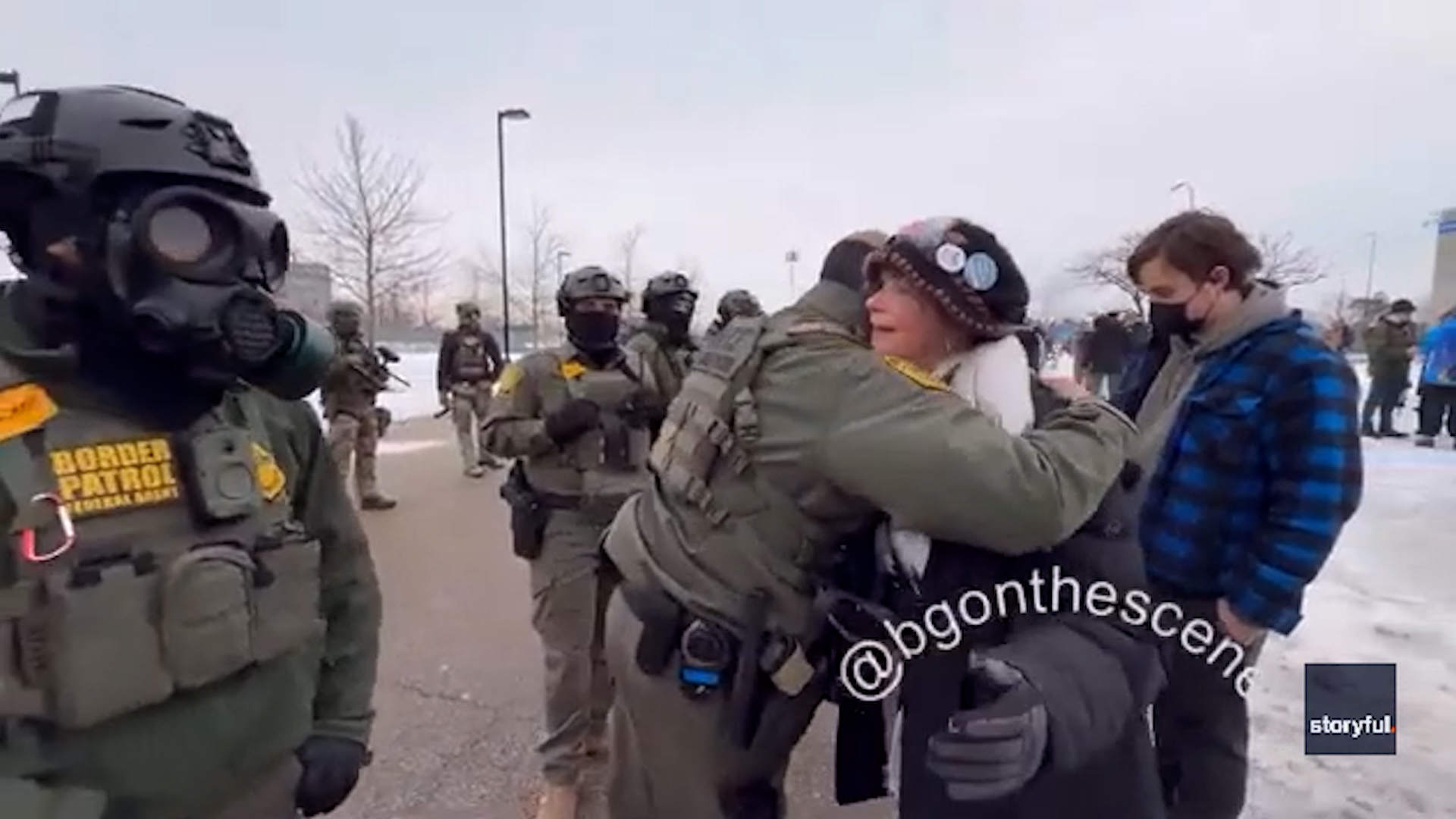 'We have a heart': Border Patrol agent hugs Minneapolis protester ...