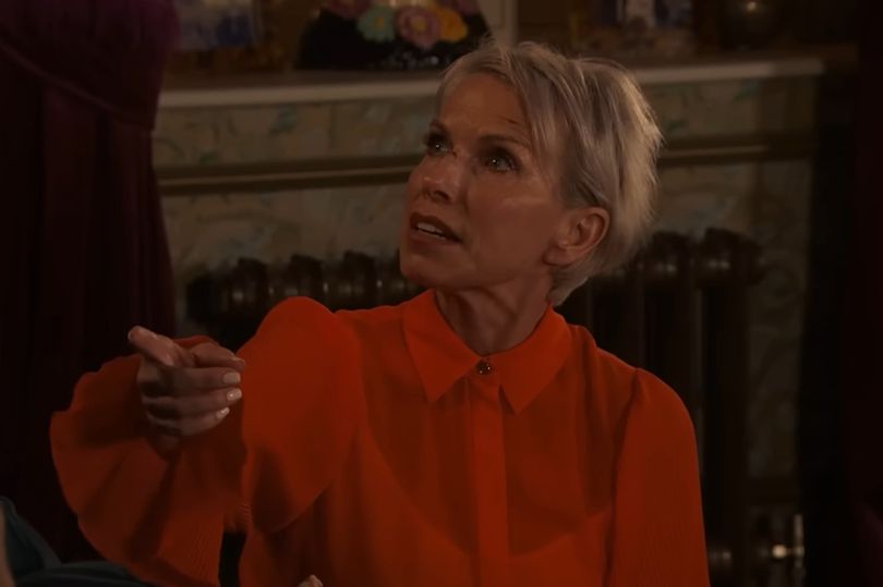 Coronation Street fans spot 'obvious' flaw with Debbie Webster's plan ...