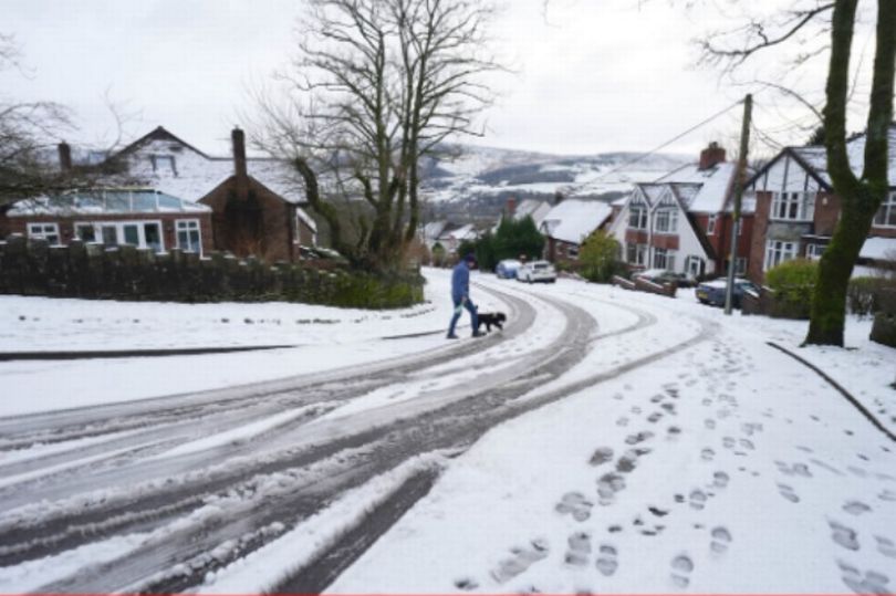 All the Midlands towns at risk of power cuts on Sunday as snow returns ...