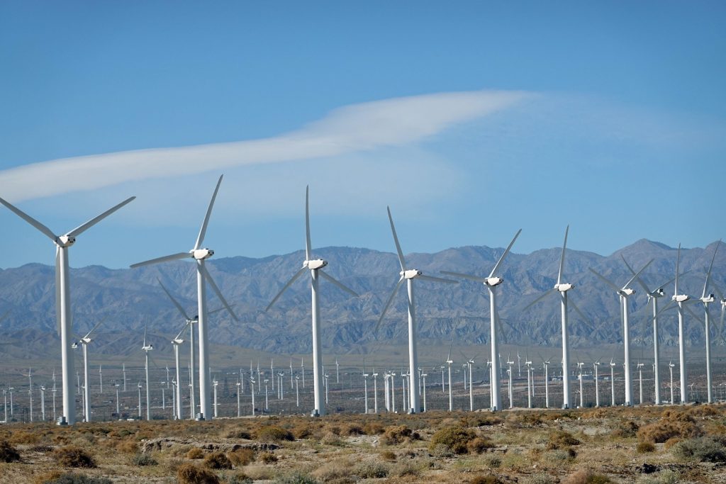 Intense winds blow across inland region through weekend