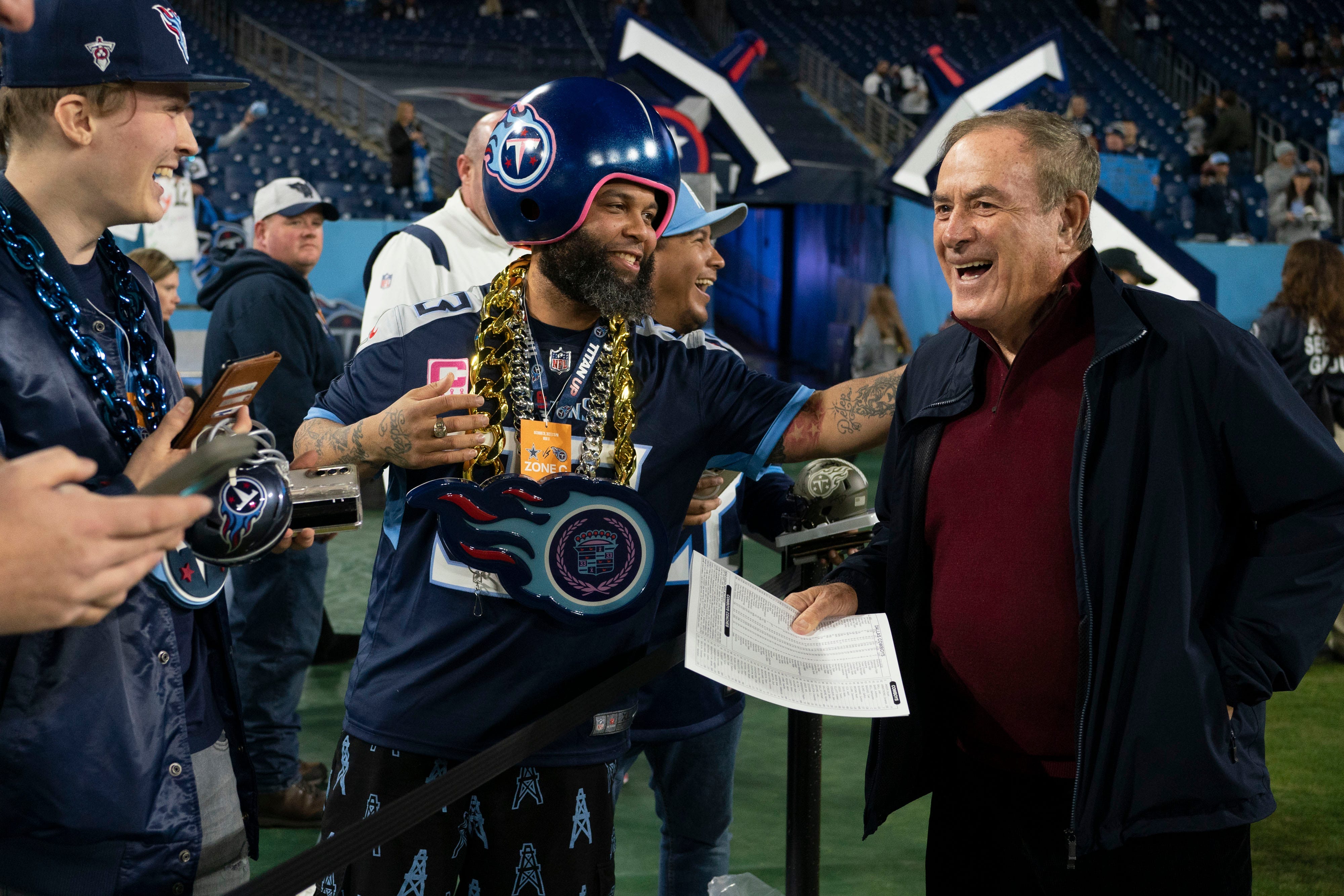 Al Michaels will continue as Amazon Prime's lead NFL broadcaster