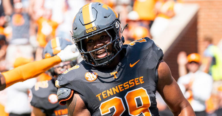 Tennessee transfer EDGE Jordan Ross commits to LSU