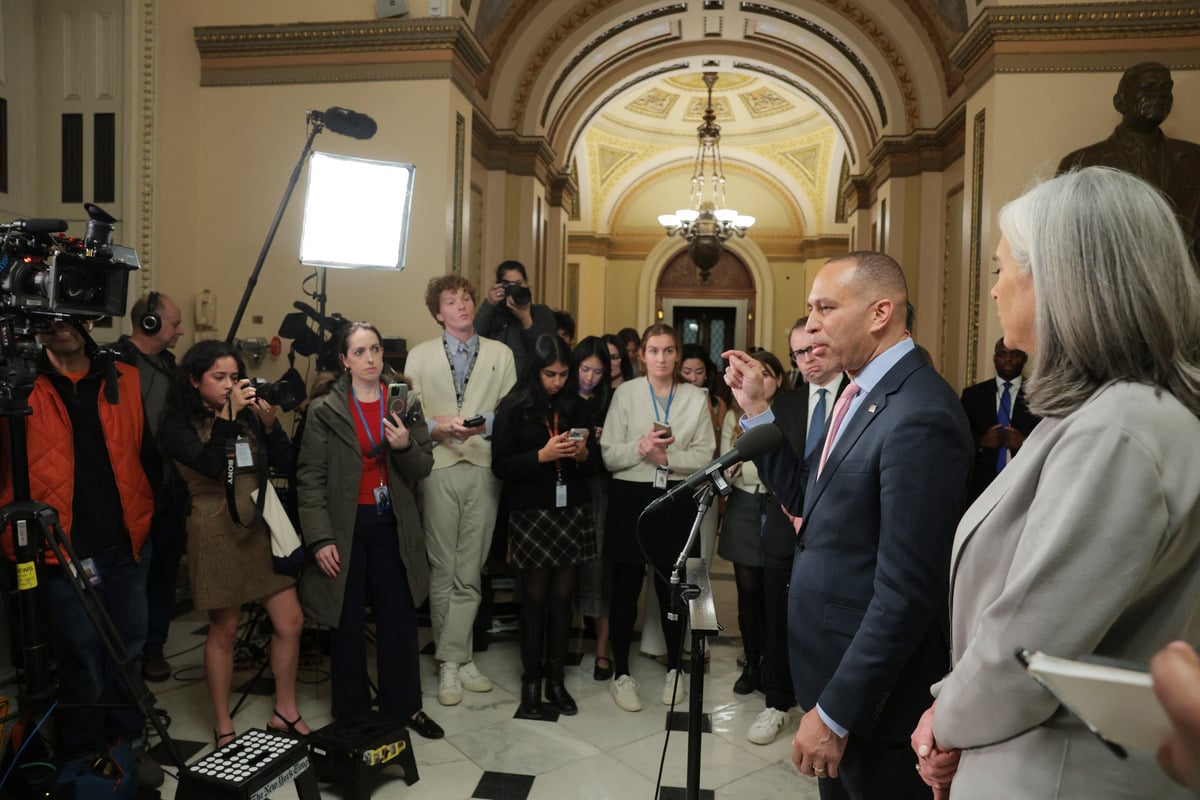 House advances bill to extend Affordable Care Act credits in rebuke to ...