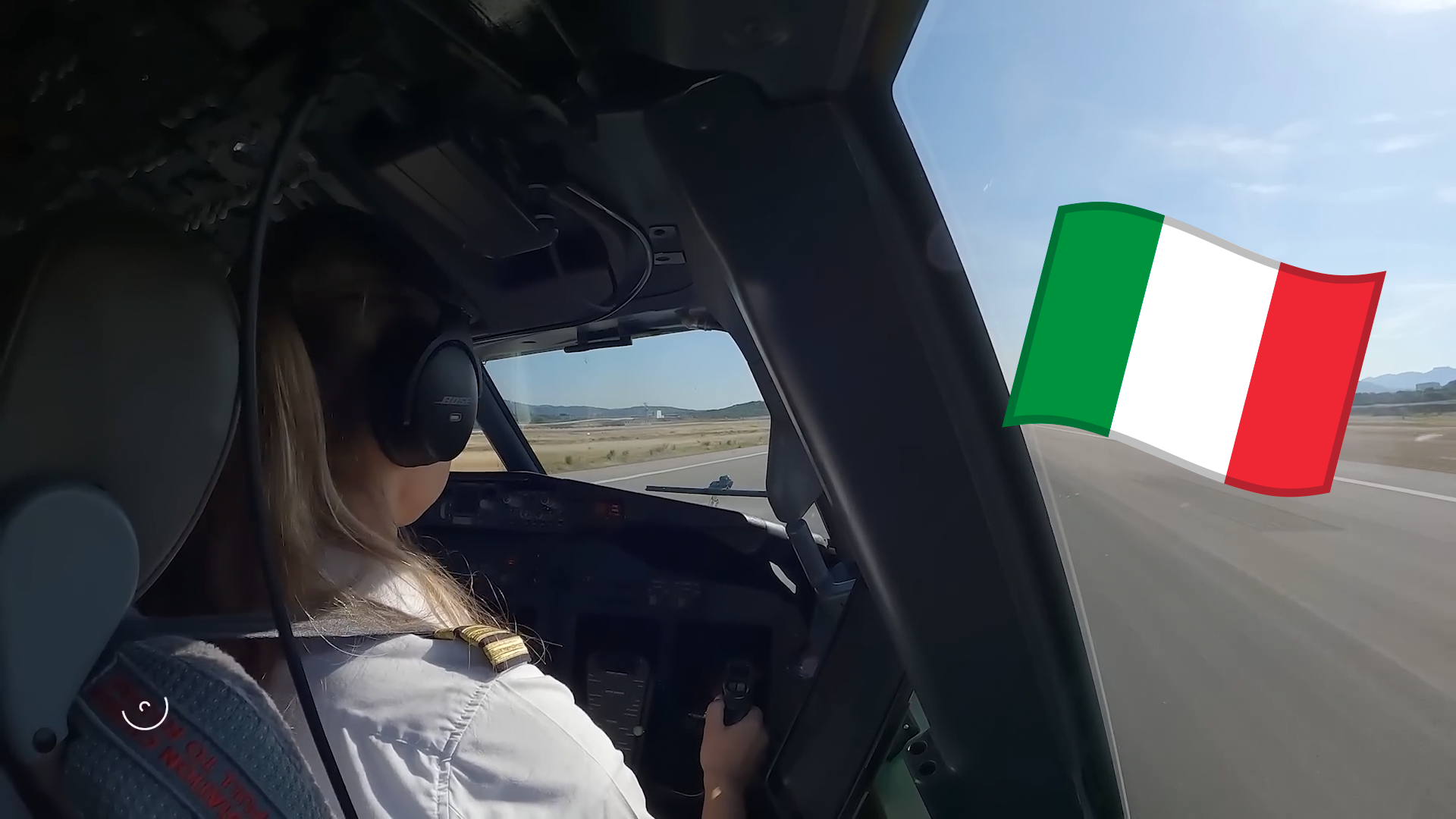 Italy Sardinia | Cockpit view | Life of an airline pilot