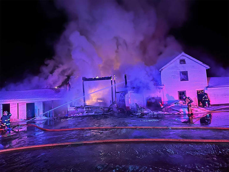 Explosion alerts employee to fire at the Maine Wildlife Park