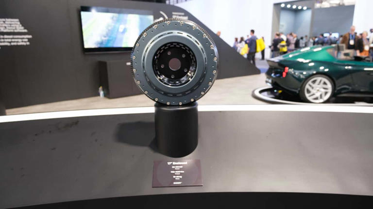 Congress could pave the way for Tesla's robotaxi dreams