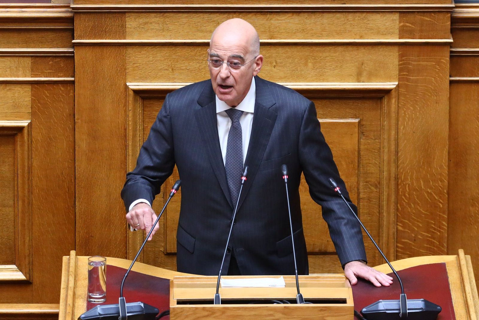 Ψηφίστηκε από τη Βουλή το νομοσχέδιο για τις Ένοπλες Δυνάμεις