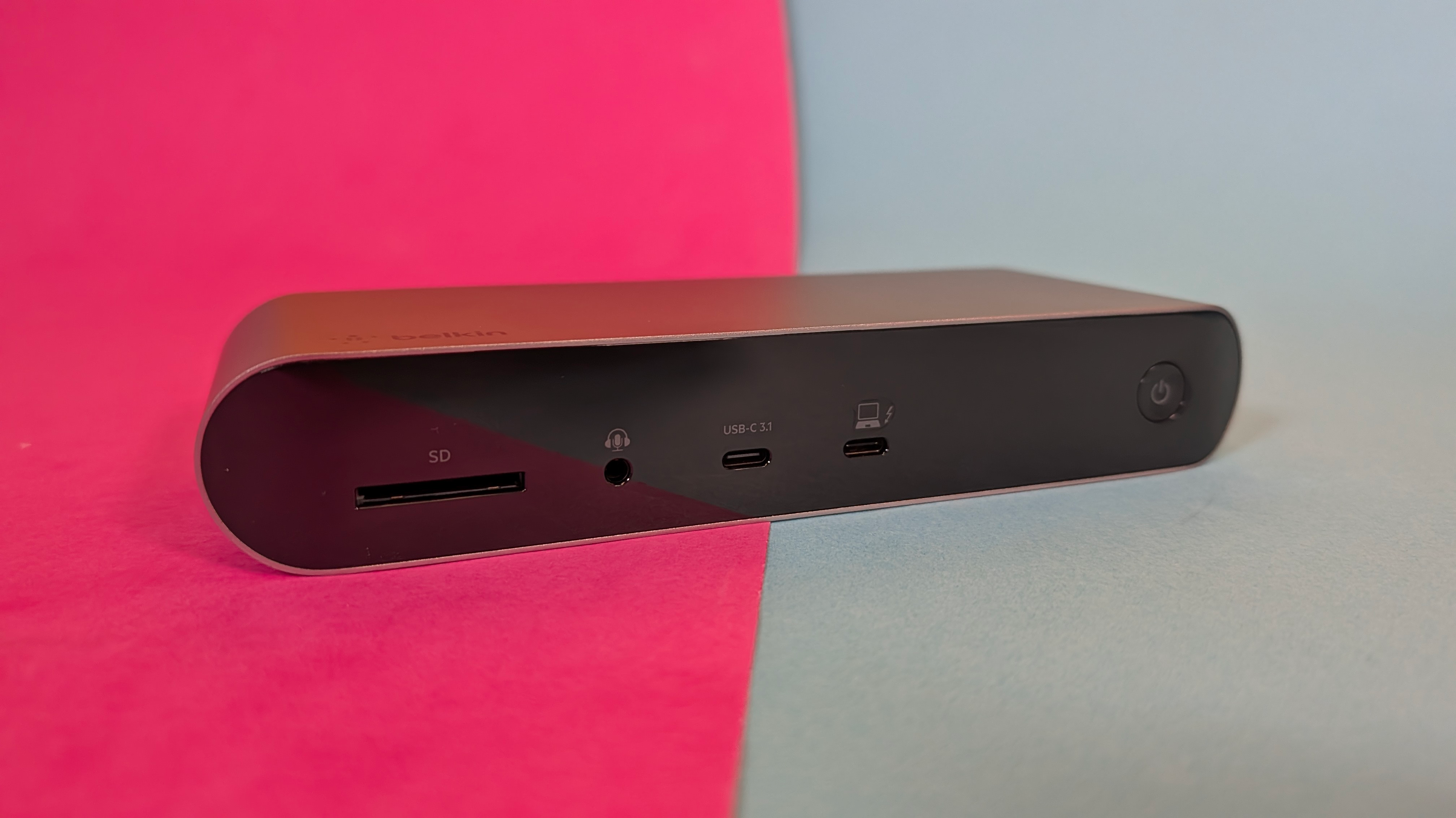 Dockingstation mit 90 W & 2x HDMI: Belkin Connect Thunderbolt 4 Dock ...