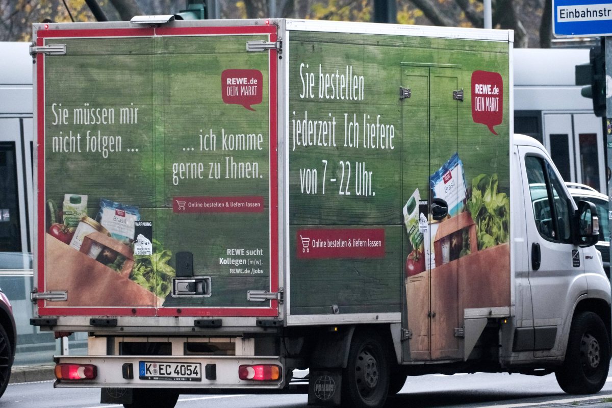 Schnee-Sturm in Hamburg: Rewe Lieferservice warnt Kunden – droht der ...