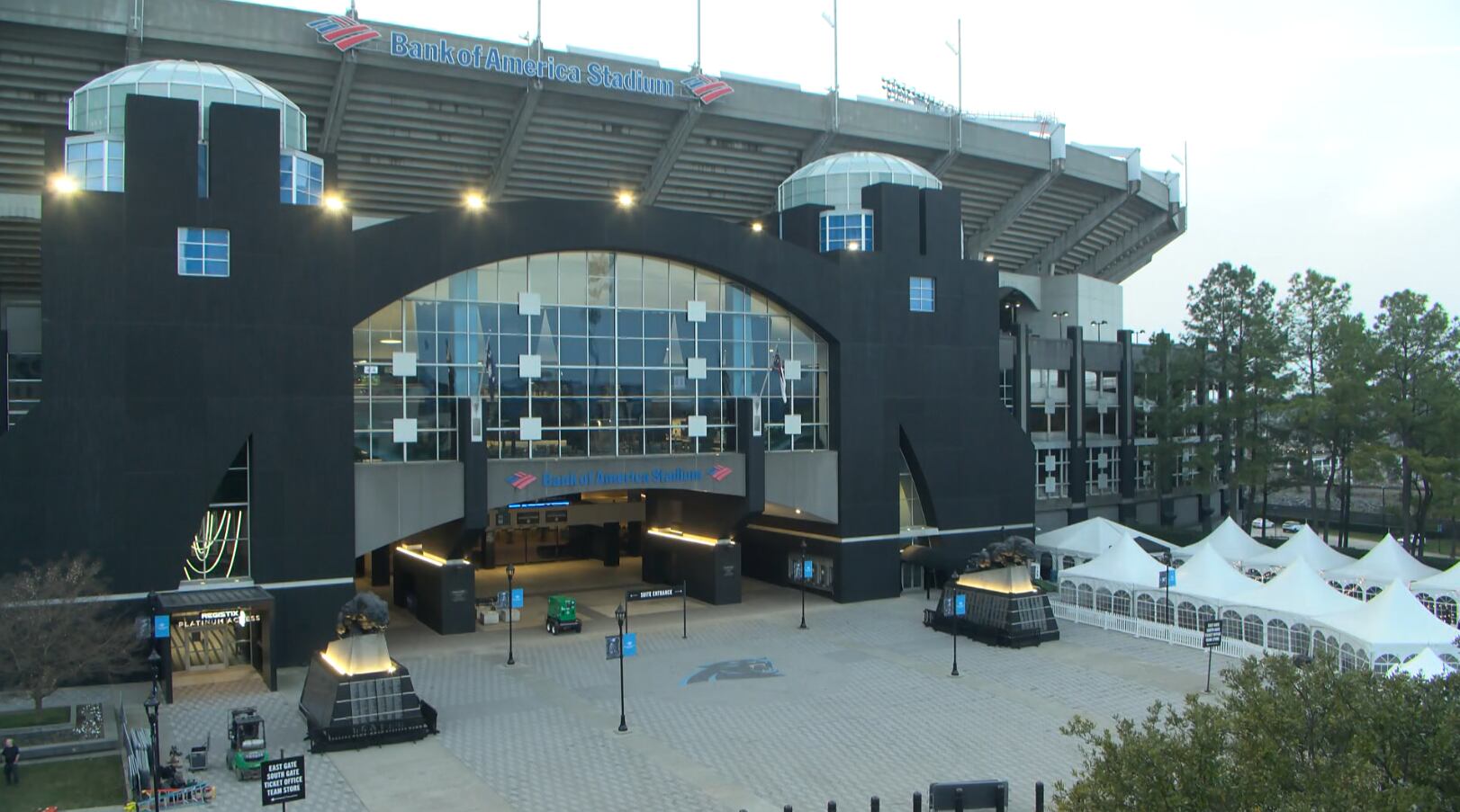 Reviewing Panthers stadium weather policy ahead of rainy playoff game