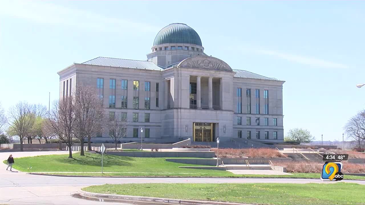 Iowa Supreme Court rules state can't charge low-income defendants in ...