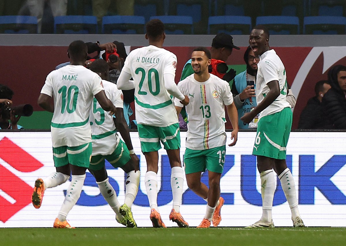 Mali 0-1 Senegal: Yves Bissouma sees red - Live