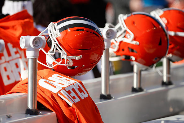 Browns fans treated to summer tailgate at Huntington Bank Field