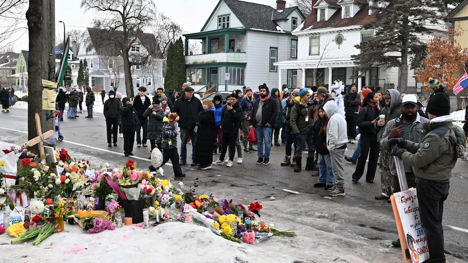 Minnesota state legislatures says the FBI has shut them out of the ...