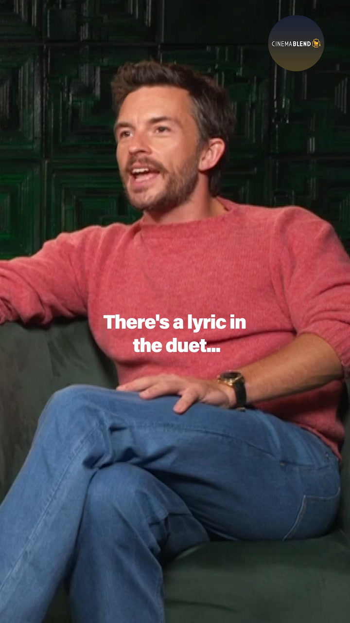 Jonathan Bailey teases the reason for Fiyero’s blue contacts will be ...