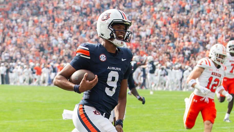 Auburn’s Deuce Knight receives prediction to transfer to fellow SEC school