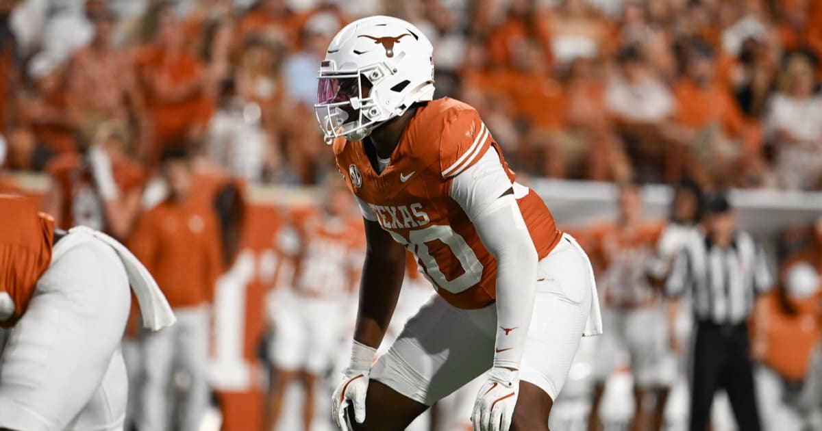 Kentucky hosting Texas LB Elijah Barnes for a visit