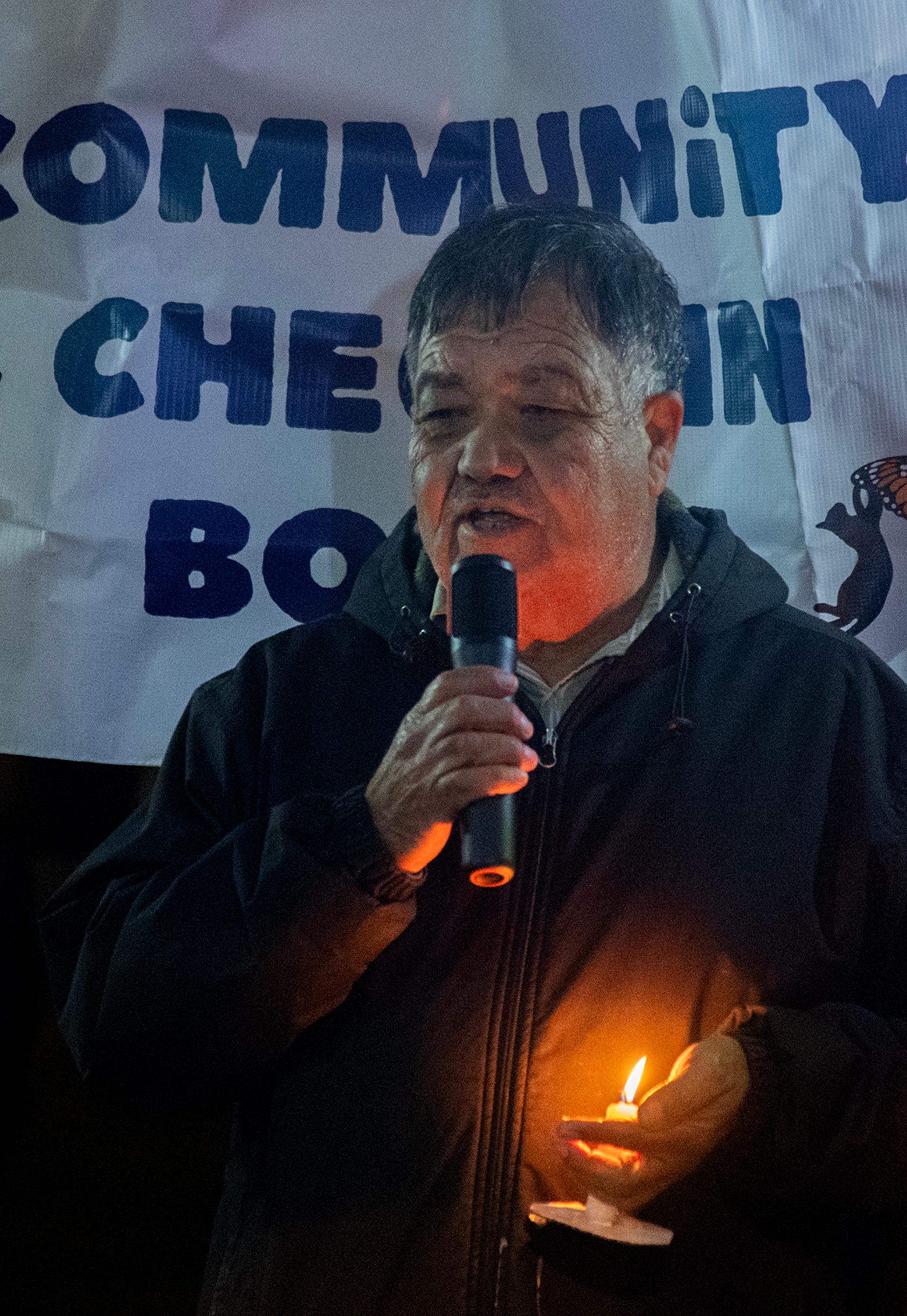 Stockton vigil draws grief, anger over ICE agent’s killing of Minnesota ...