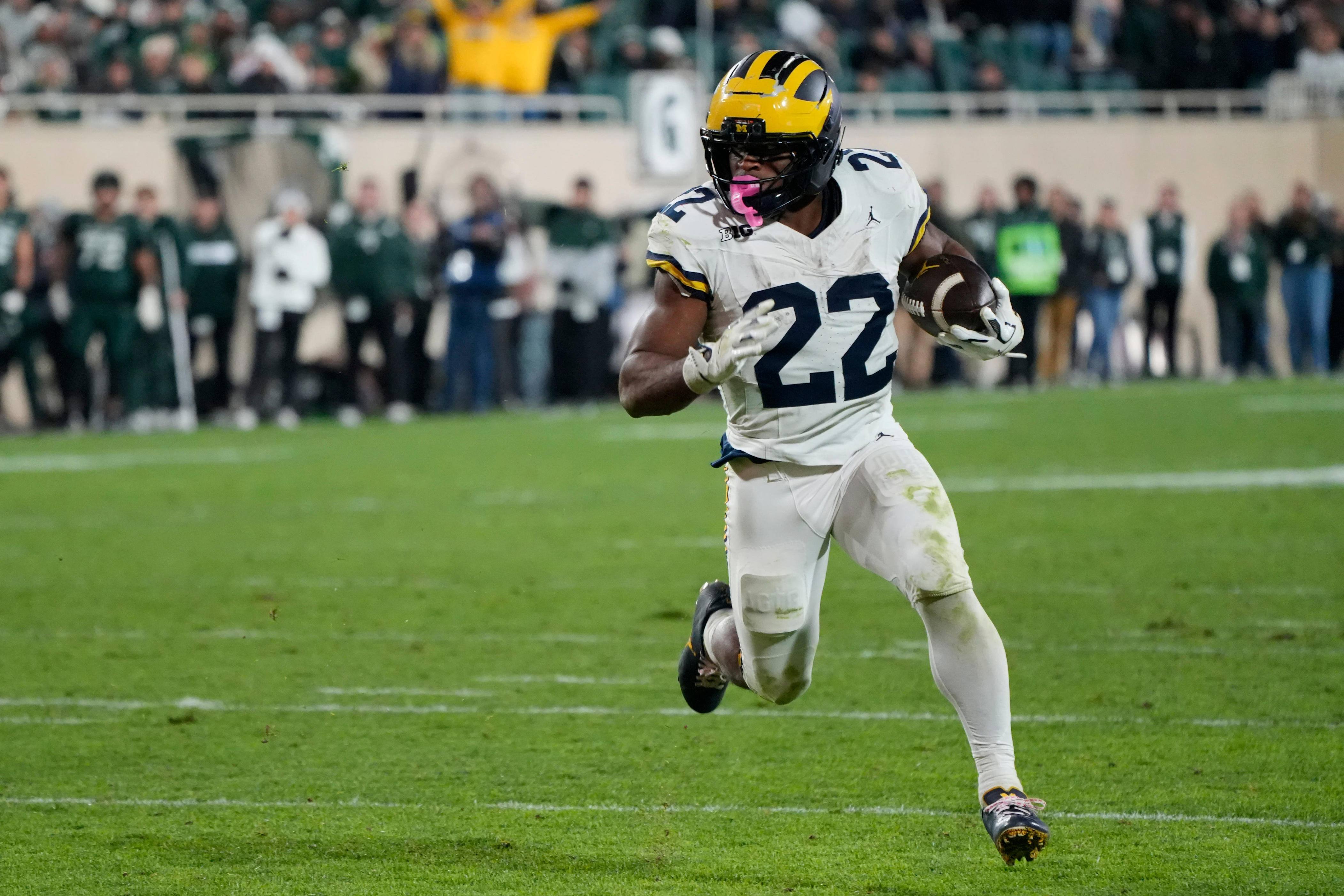 Michigan football loses top running back to the transfer portal
