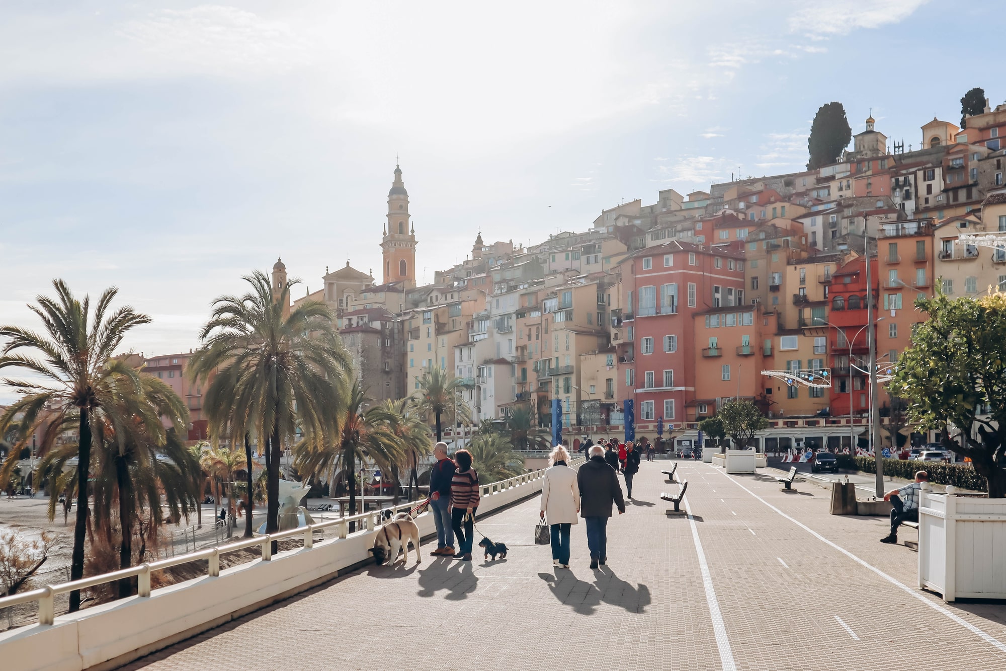 Immobilier : autour de Menton, le marché locatif joue dans une autre ...
