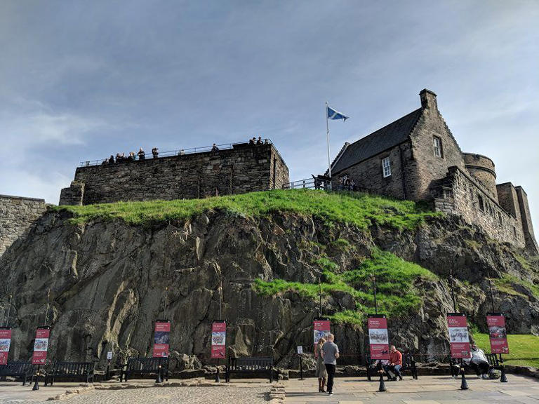 Visiting Edinburgh Castle in Scotland: Everything you need to know