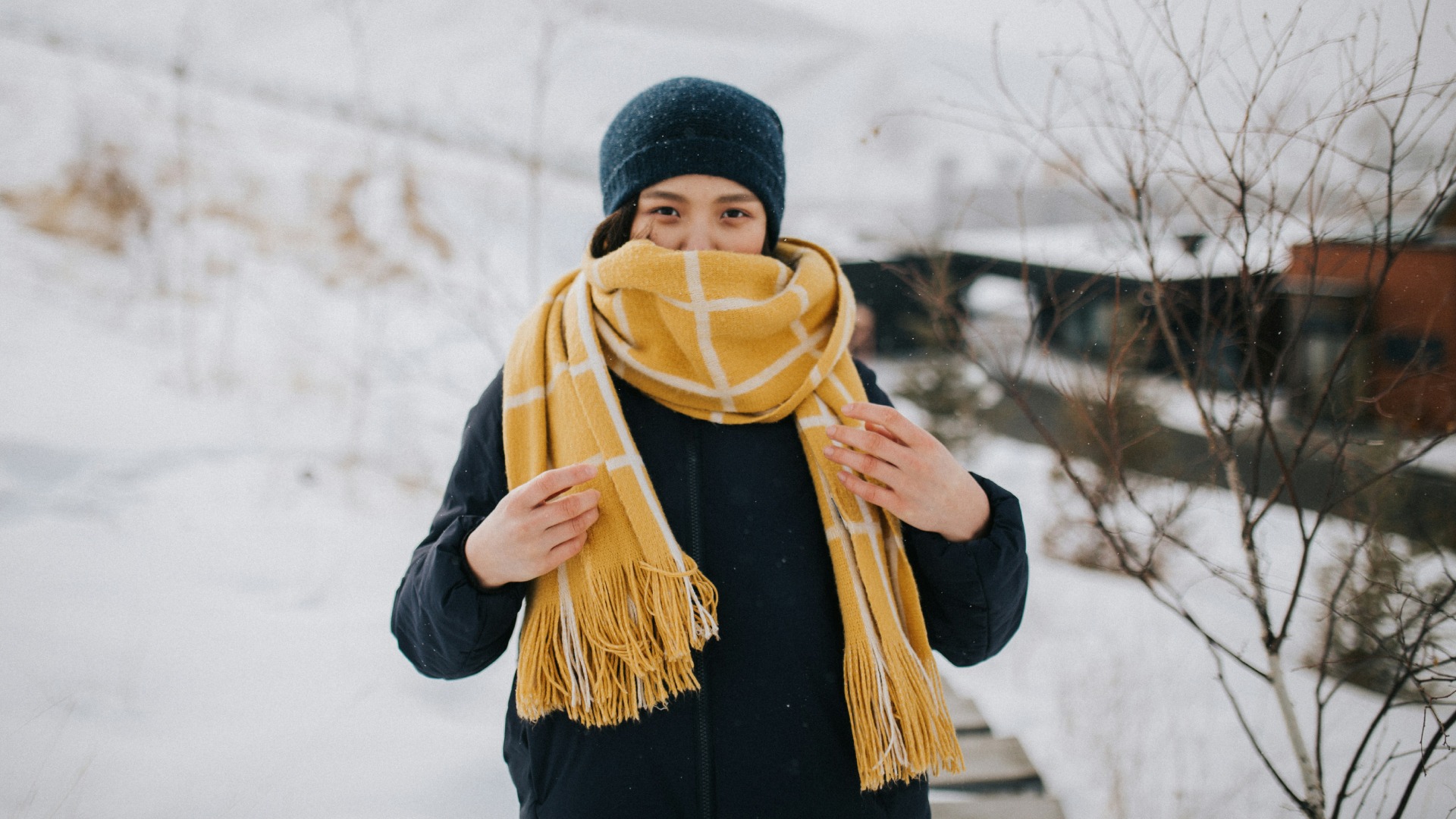 Going out without a scarf? Here's why your body won't forgive you this ...