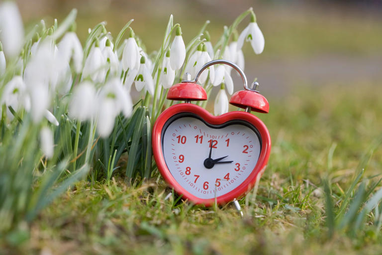 When does the time change? Daylight saving 2026 start and end