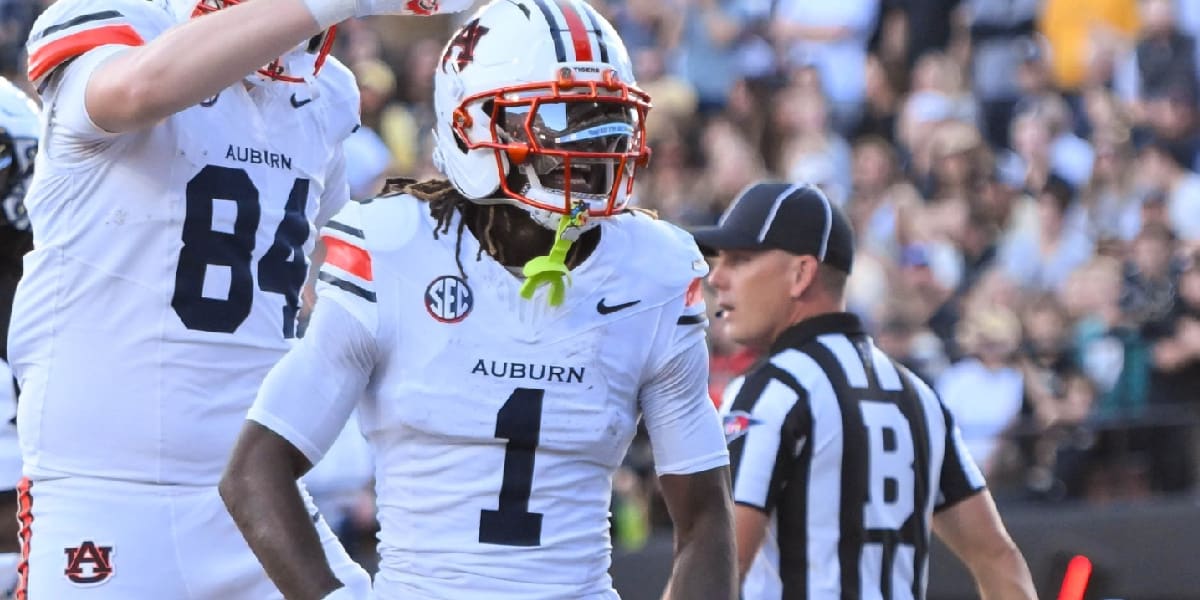 Auburn wide receiver Eric Singleton Jr. enters NCAA transfer portal