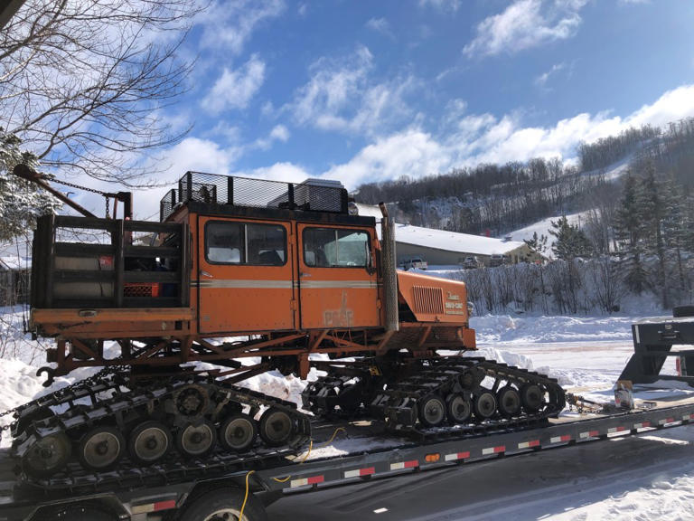 West Michigan filmmaker debuts winter skiing documentary