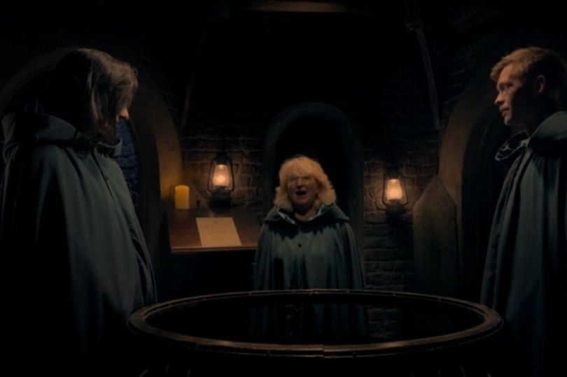 The Traitors viewers say 'needs to go' as explosive argument continues